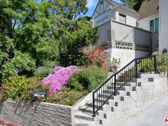 2059 Laurel Canyon Blvd, Los Angeles, CA 90046 | MLS #26644 | Compass