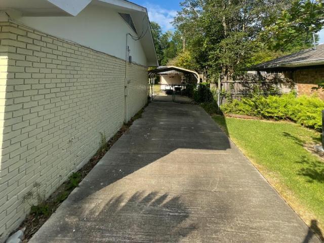 2059 Viking Street