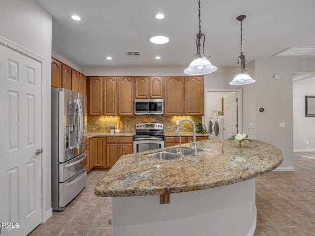 20500 N Big Dipper Dr, Maricopa, AZ 85138 | MLS #6956 | Compass