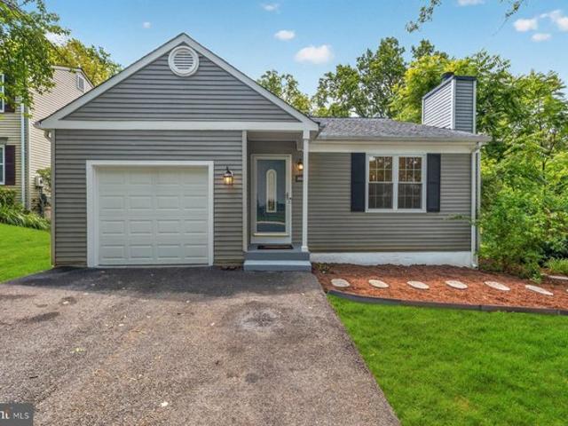 20501 Neerwinder St, Germantown, MD 20874