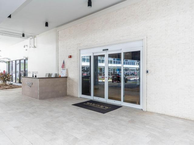 20505 E Country Club Dr, Unit 634, Aventura, FL 33180 | MLS #A11967