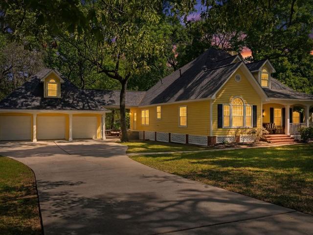 20506 Victorious Drive