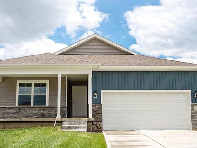 20506 Emiline St, Gretna, NE 68028