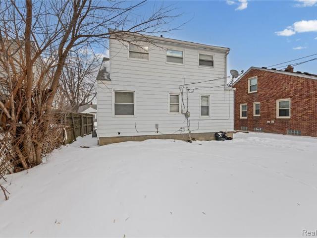 20508 Kenosha Street