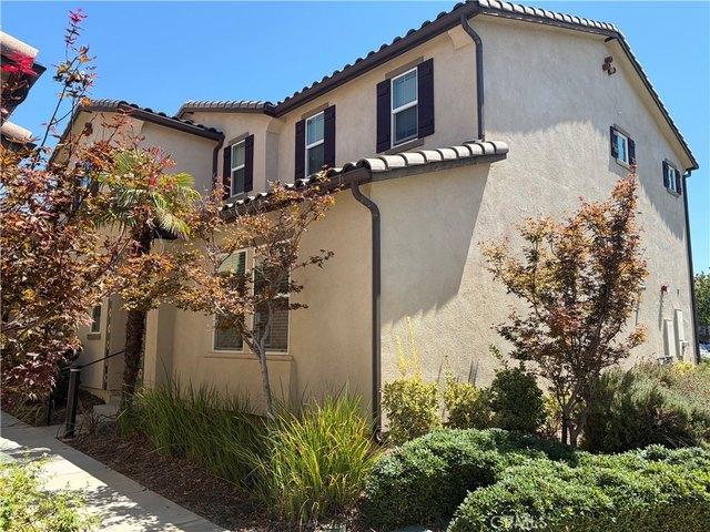 20509 Hazelnut Ct, Saugus, CA 91350
