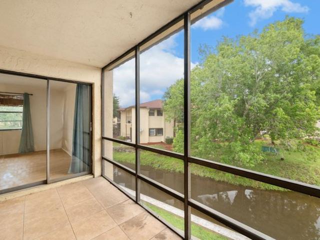 2050 Oleander Blvd Apt 2 206, Fort Pierce, FL 34950