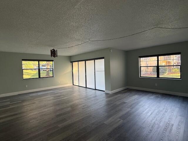 2050 Oleander Blvd, Unit 7106, Fort Pierce, FL 34950 | MLS #R11143 | Compass
