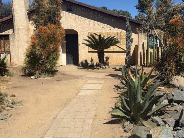 2050 Arboles Pl, Escondido, CA 92029 | MLS #PTP2603 | Compass