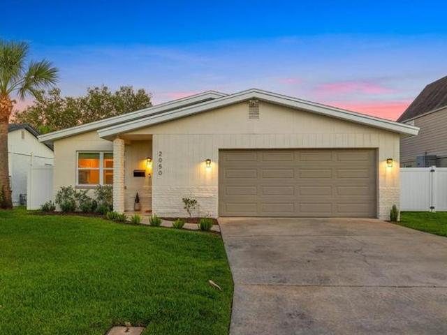2050 Bayou Grande Blvd NE, Saint Petersburg, FL 33703