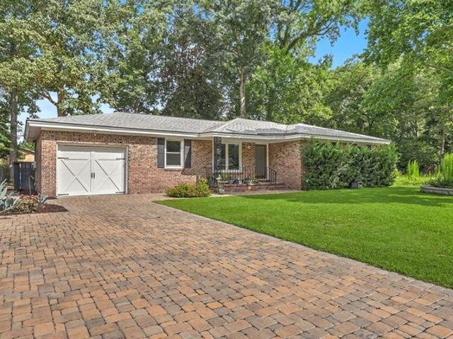 2050 Bishop Dr, Charleston, SC 29414