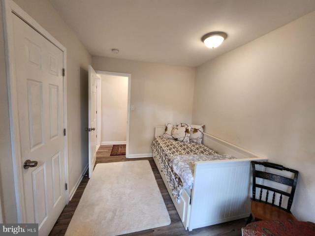 2050 Cherri Dr, Falls Church, VA 22043 | MLS #VAFX2289