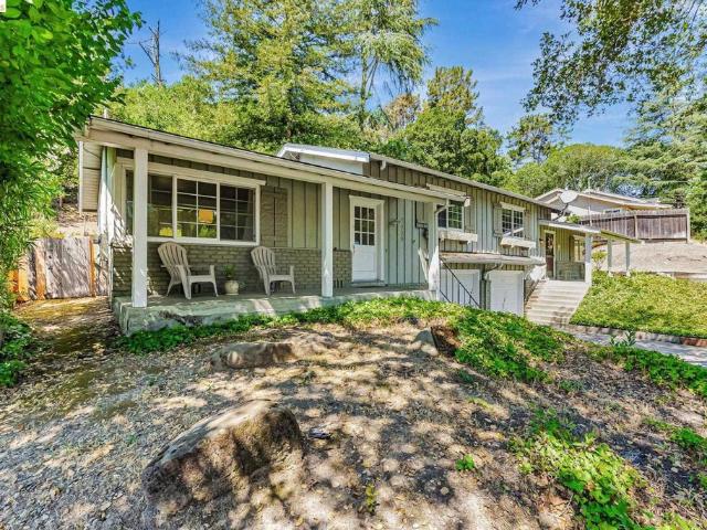 2050 Donald Dr