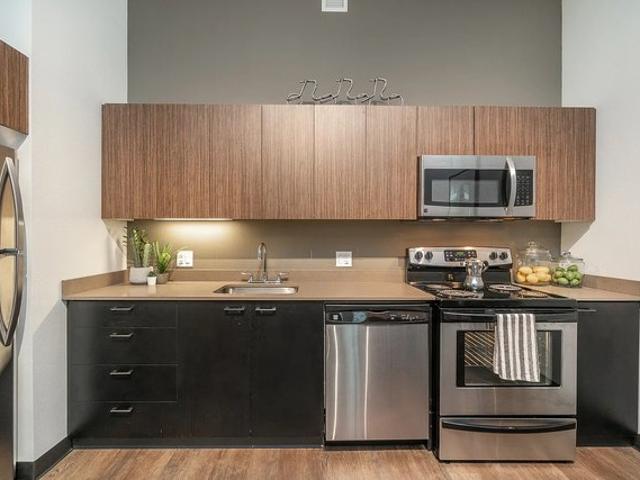 2050 E 15th Ave, Eugene, OR 97403
