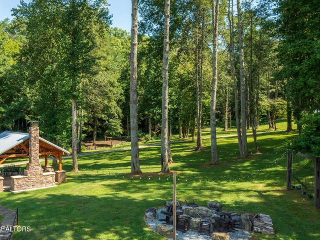 2050 E Millers Cove Rd