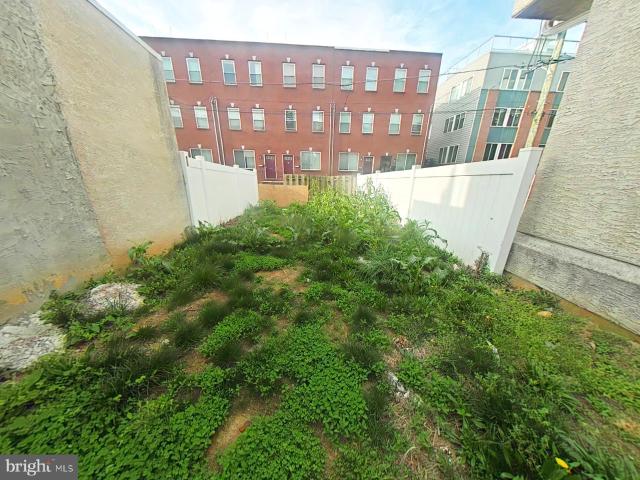 2050 Ellsworth St, Philadelphia, PA 19146 | MLS #PAPH2472 | Compass