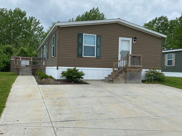 2050 Jaden Ln, Greenwood, IN 46143