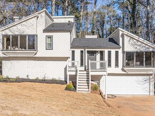 2050 John Dodgen Way, Marietta, GA 30062