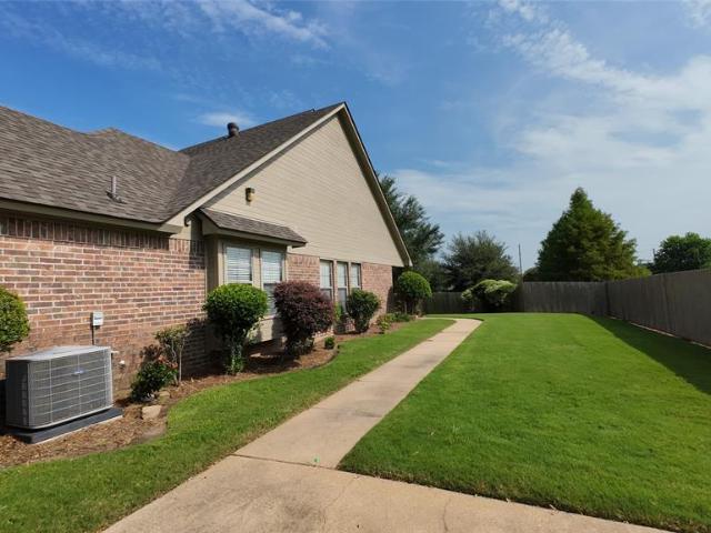 2050 Stockwell Road # 4