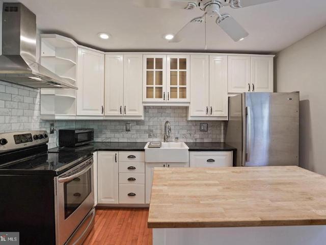 2050 Winged Foot Court
