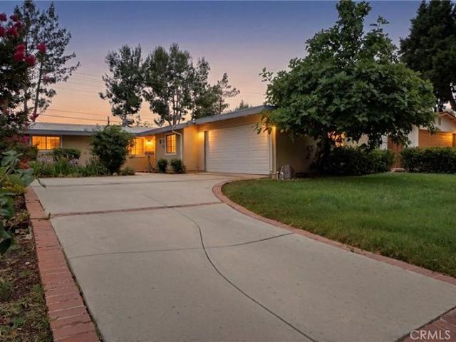 20510 Hamlin St, Winnetka, CA 91306