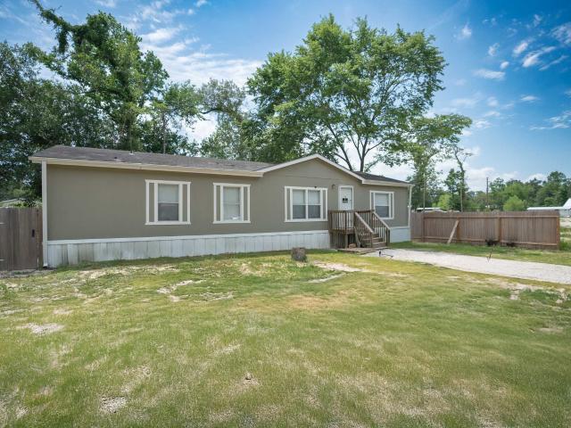 20511 N Sabine Dr, New Caney, TX 77357 | MLS #85299 | Compass