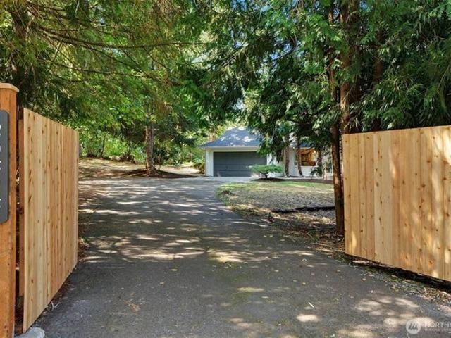 20515 th Ave SE, Renton, WA 98058