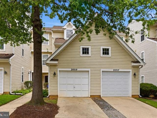 20519 Golf Course Dr, Germantown, MD 20874