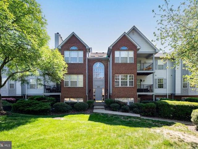 2051 Alice Ave Apt 104, Oxon Hill, MD 20745