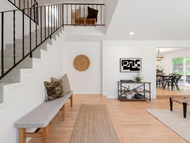 2051 Eldorado Ct, Novato, CA 94947