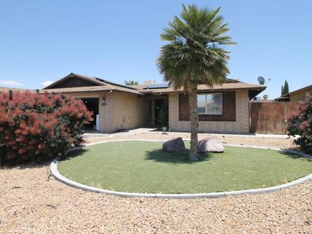 2051 Garnet Ave, Barstow, CA 92311