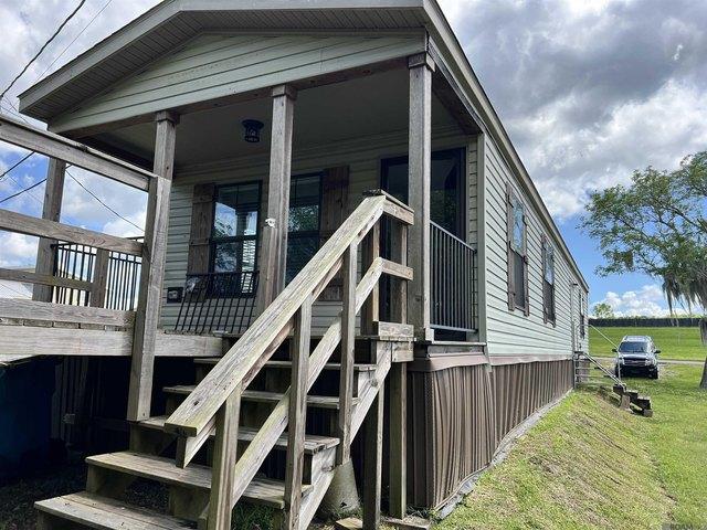 2051 Levee Hwy Unit A, Pierre Part, LA 70339