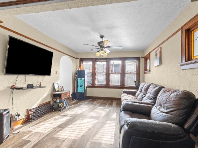 2051 S 55th St