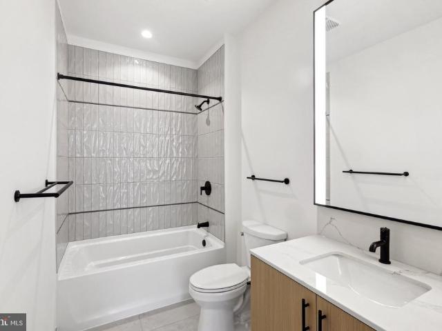 2051 S. Bell Street # 705