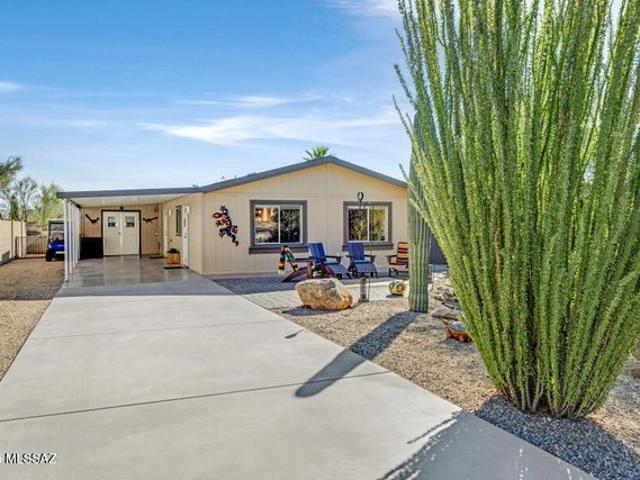 2051 S Doubletree Ln, Tucson, AZ 85713