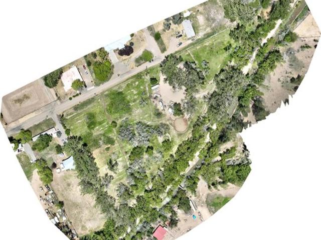 2051 Springfield Ln, Farmington, NM 87401