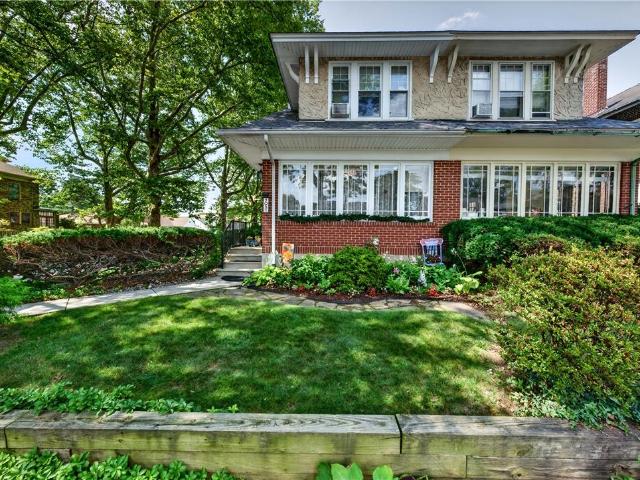 2051 W Livingston Street