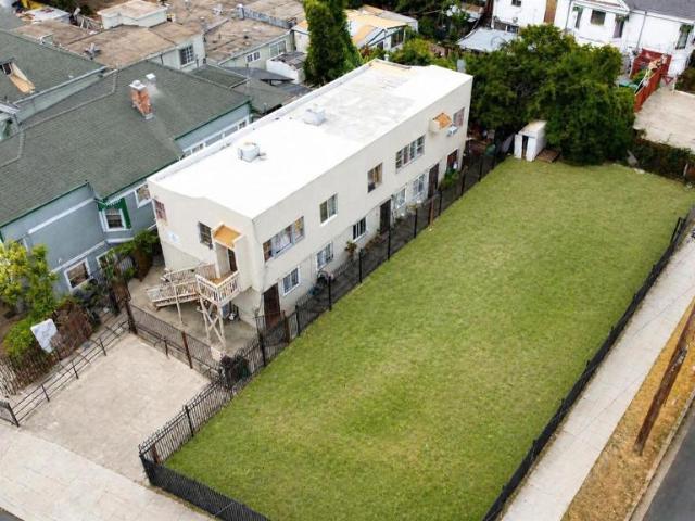 2051 23rd Ave