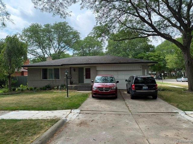 20520 Williamsburg Ct, Wayne, MI 48225