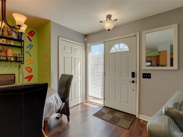 20522 Longwood Drive