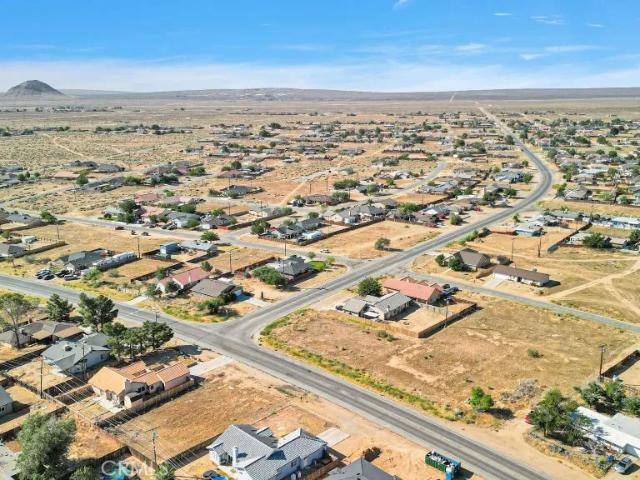20525 Airway, California City, CA 93505 | MLS #HD25275