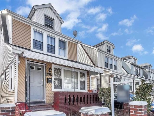 20526 th Rd, Saint Albans, NY 11412