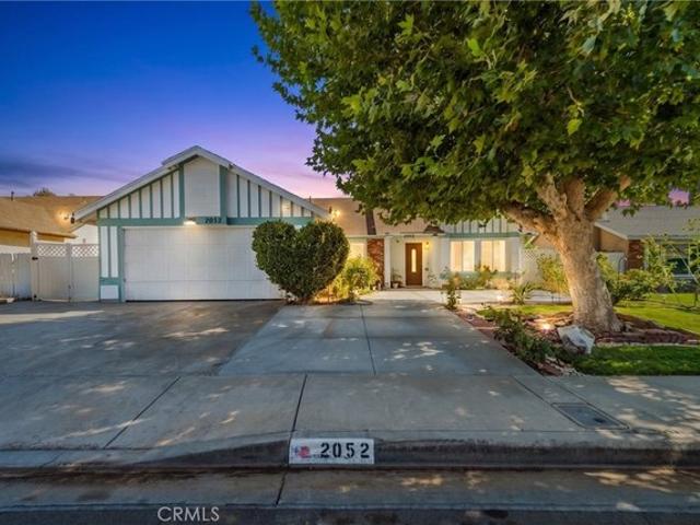 2052 E Avenue R12, Palmdale, CA 93550