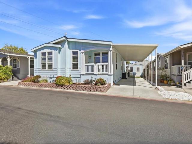 2052 Gold Street 3