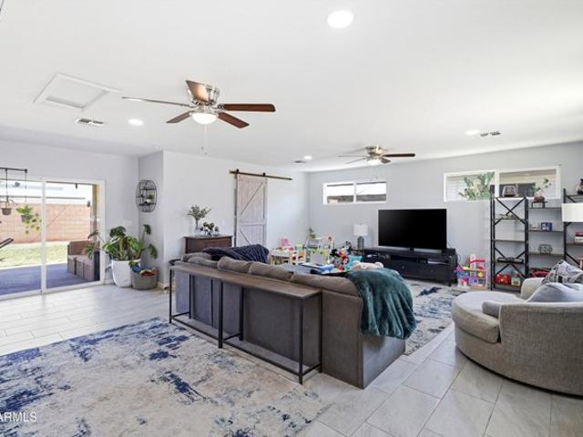 2052 W Marlette Ave, Phoenix, AZ 85015