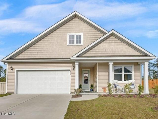 2052 Willowleaf Dr, Leland, NC 28451