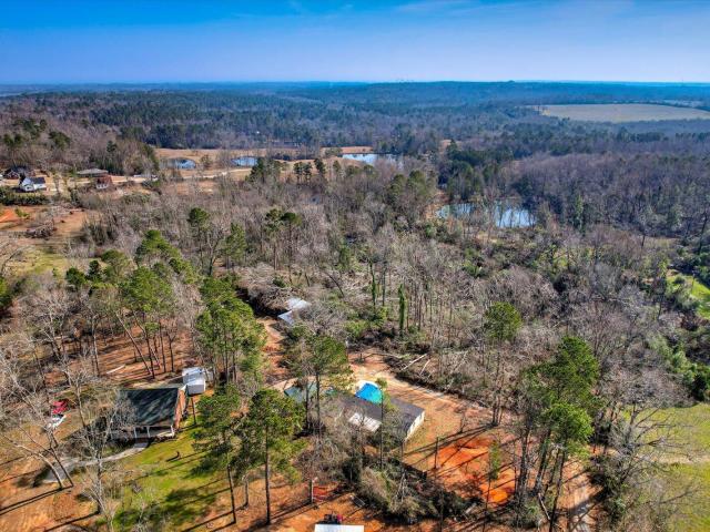 2053 Brown Road