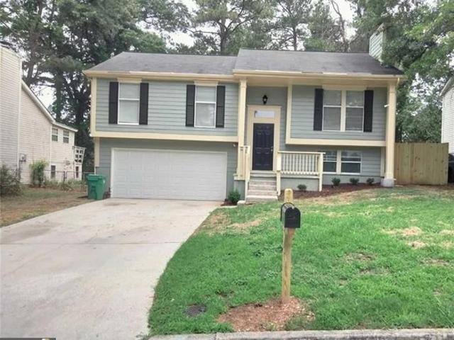 2053 Raintree Pl, Lithonia, GA 30058