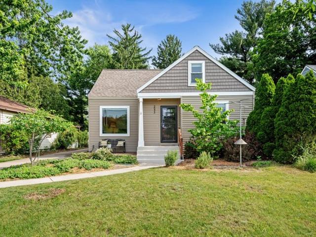 2053 Seventh St NW, Grand Rapids, MI 49504