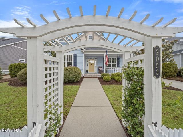 2053 Simmerman Way