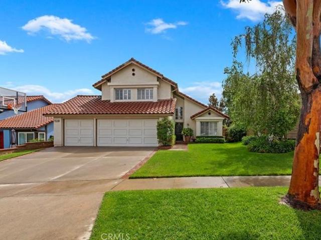 2053 Turnberry Ln, Corona, CA 92881